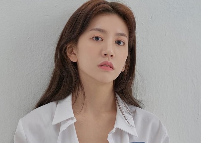 Nữ diễn viên Yoo Joo Eun tự tử vì trầm cảm