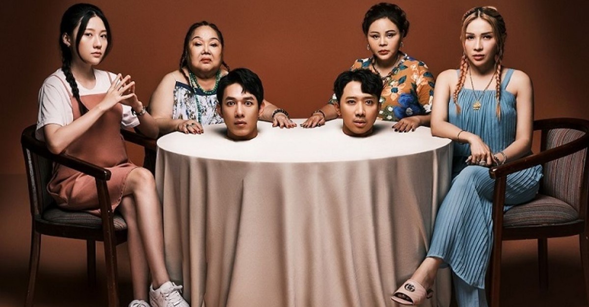 Nhà Bà Nữ chạm mốc doanh thu 400 tỉ, chính thức xô đổ kỷ lục của Bố Già